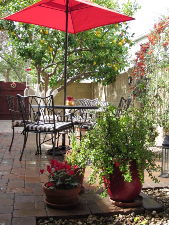 Enjoy Southwestern Living! - Chandler, AZ