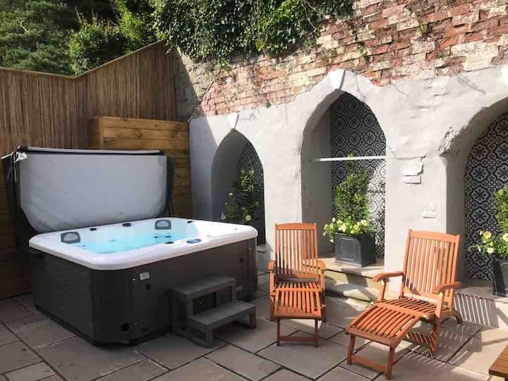 Treehaven At Netherwood Hotel - Grange-over-Sands