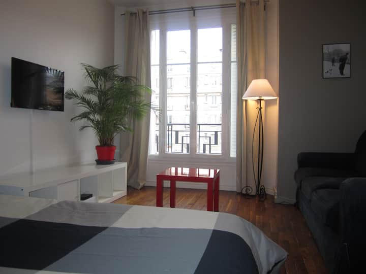 Studio Vers Père Lachaise - Paris