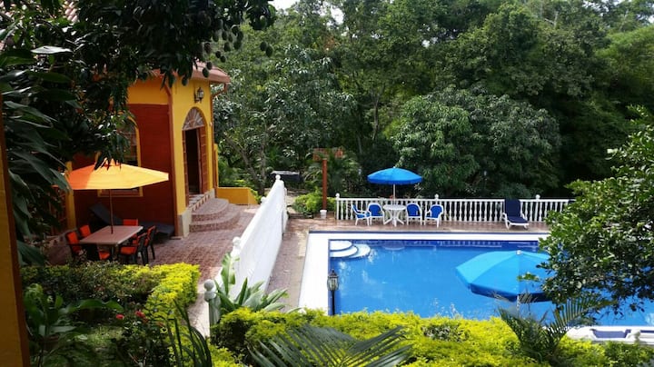 Tejebarro,beautiful And Spacious Villa In Anapoima - Anapoima