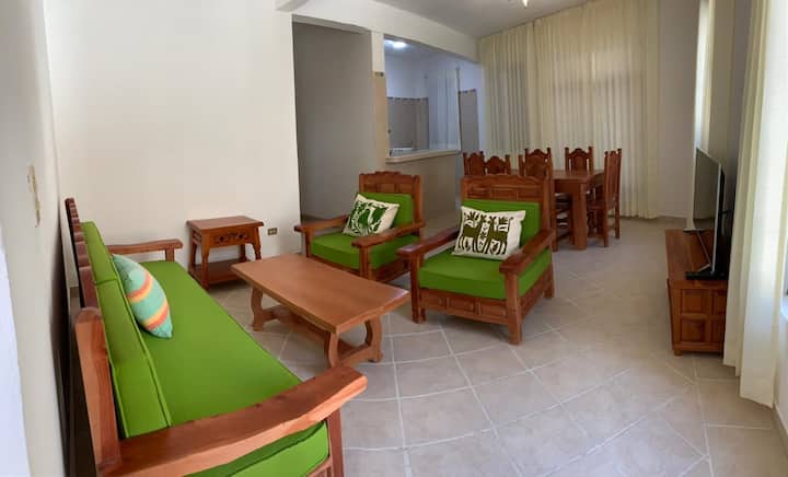 Departamento En Taxco Con Estacionamiento Amplio. - 塔克斯科