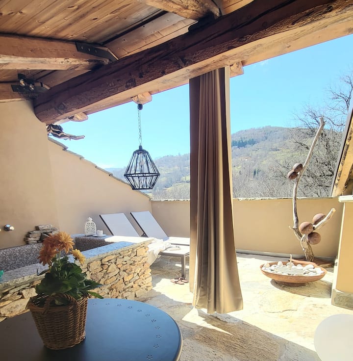 Cosy Forest Nook: View & Private Pool - Piemonte