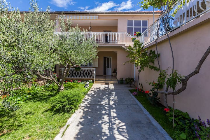 Beautiful 6bd House / Ideal For Larger Grups! - Zadar