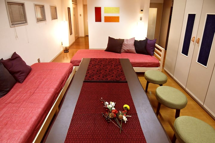 2 Mins From Kamakura Sta. 3 Bed Rooms & Living - Yokohama