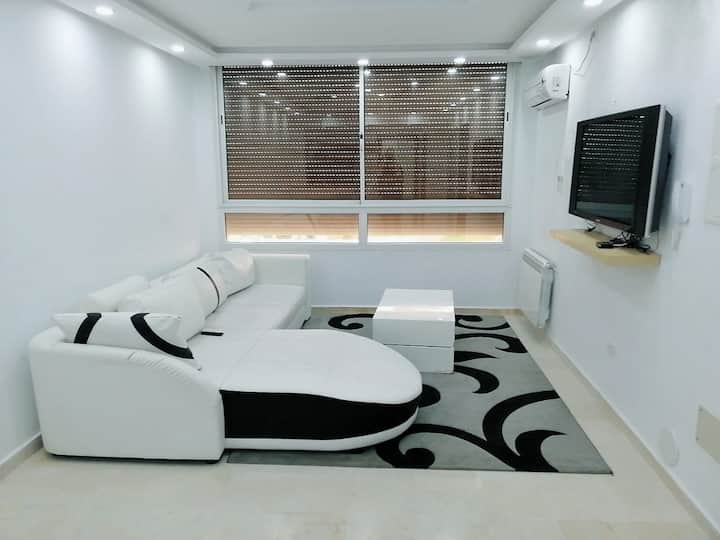 2 Er Stock, Mega Schöne Wohnung, Neu Gebaut - Monastir