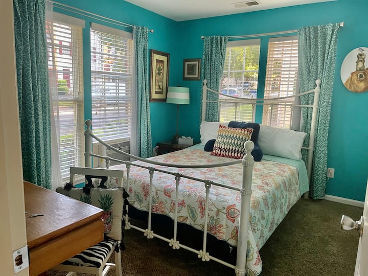 Bed & Breakfast, Guest Suite - Dream Oasis - Davidson, NC