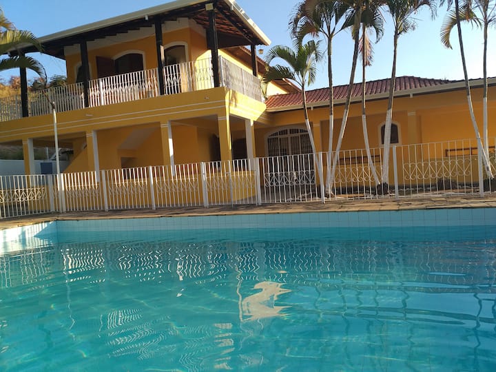Linda Chacara Em Mairinque - São Roque