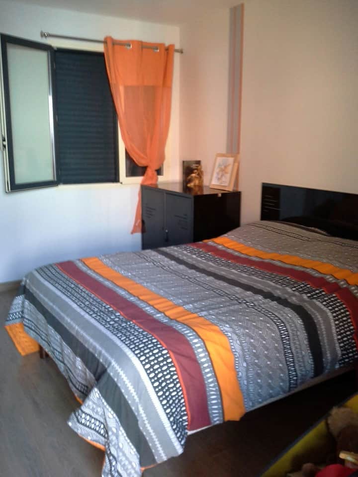 Charlieu Chambre à Louer 2 - Charlieu