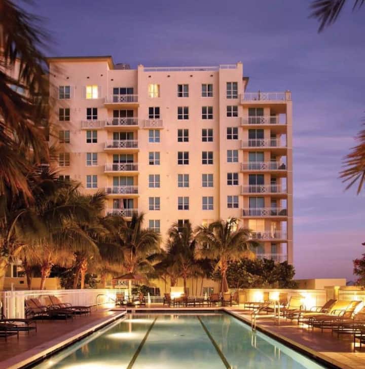 Luxury Beach 1 Bedroom Condo At Boynton Beach - Boynton Beach, FL