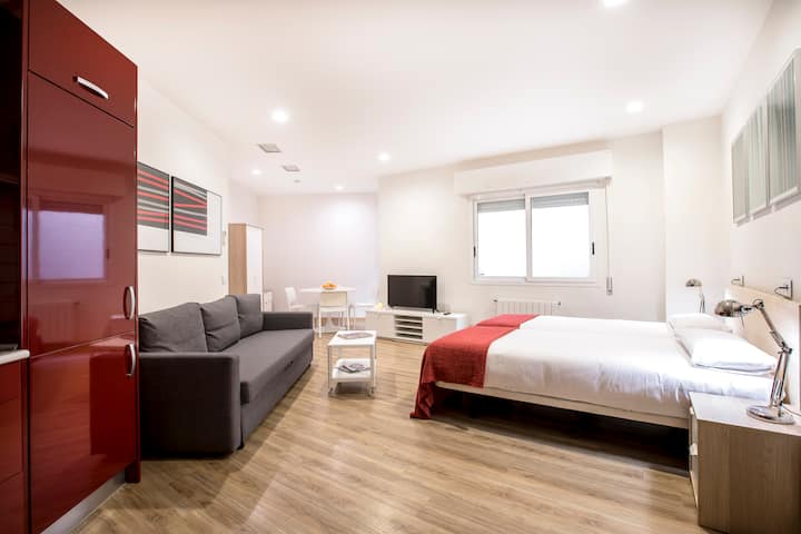 Mola! Sol, Studio Apartment, Wifi, Ac - Madrid