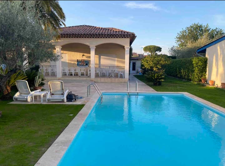 Grande Maison Au Calme Avec Piscine - Pégomas