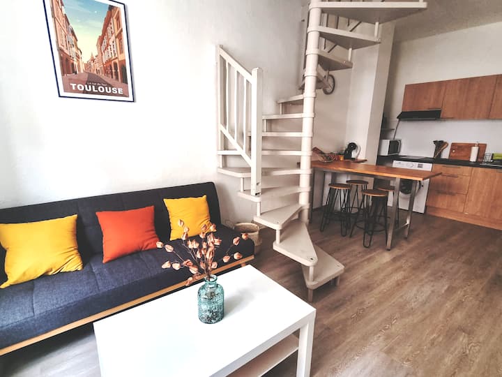 Duplex Capitole 38 M2 Hypercentre - Toulouse