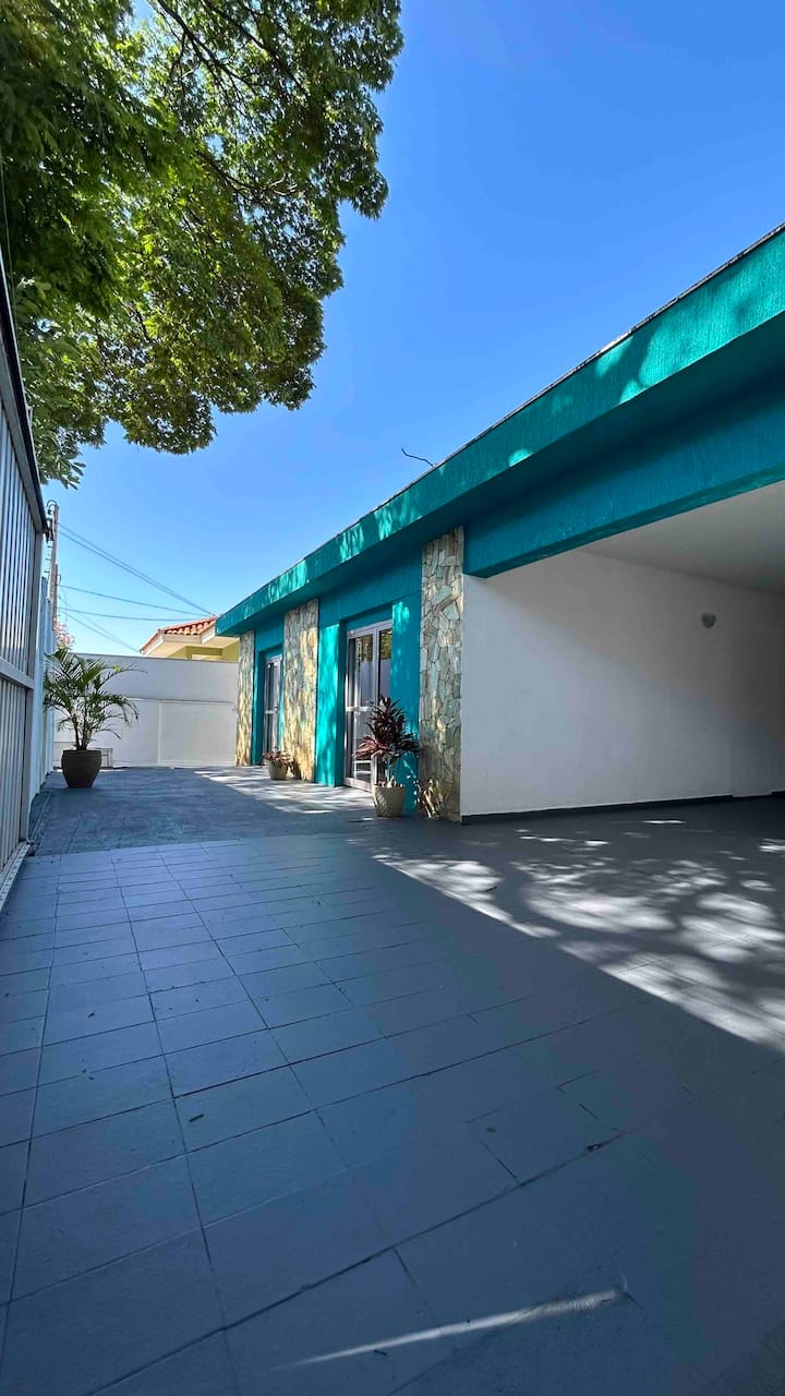 Casa 4 Quartos | 8 Pessoas +Churrasqueira+sinuca - Sorocaba