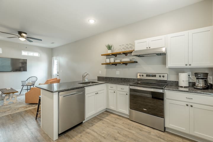 Downtown Urban Cottage - Chattanooga, TN