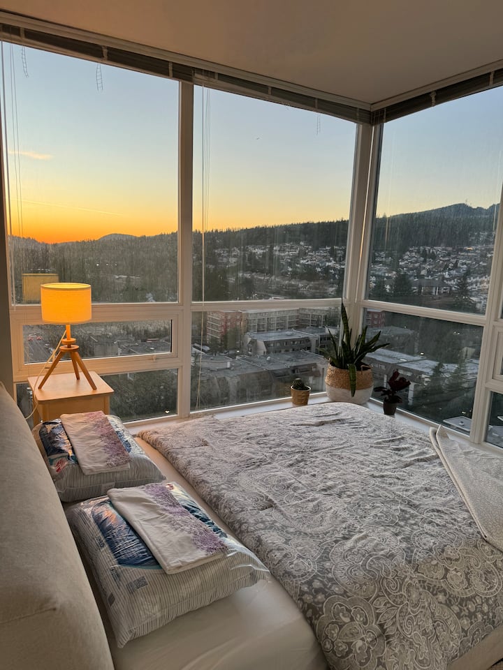 Beautiful Apt 2 Beds 2 Bath-downtown Of Coquitlam - Coquitlam