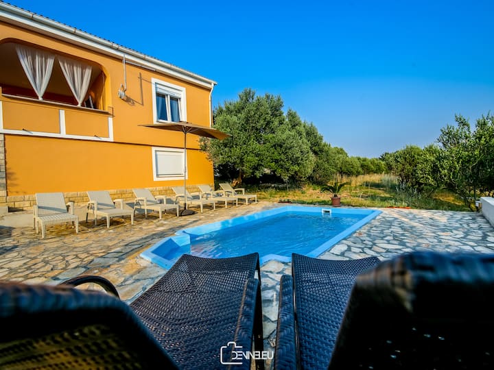 Holiday Home With Private Pool Novalja - Novalja