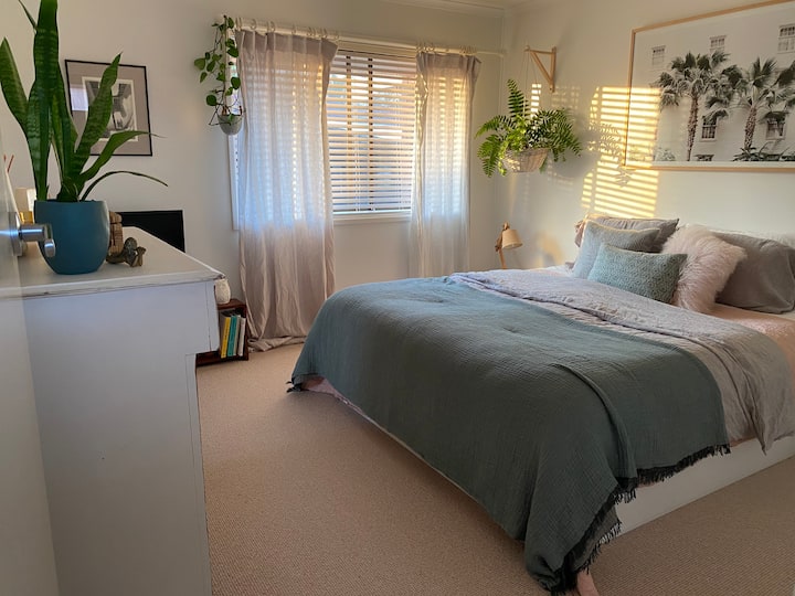 Emerald On The Beach - Boutique Style Townhouse - Emerald Beach