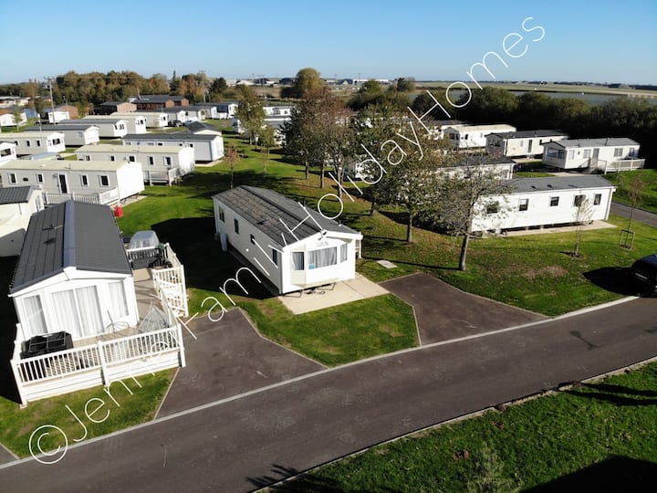 Jenner Family Holiday Homes At Tattershall Lakes - Woodhall Spa