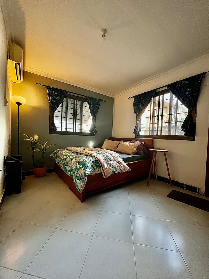 Cozy 2-bedroom Apartment In Masaki - Dar es Salam