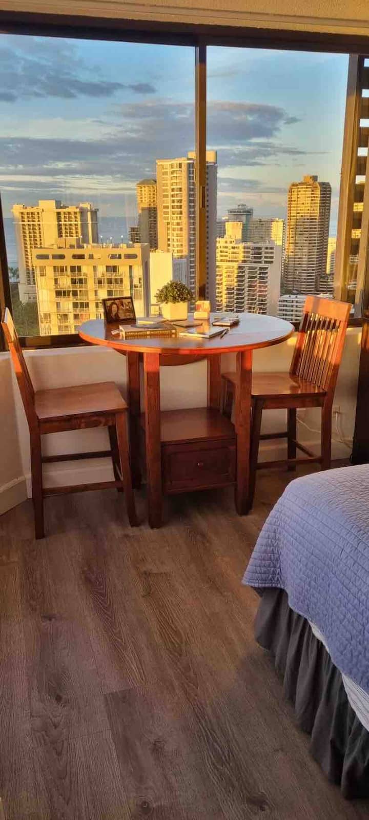 Panoramic Waikiki And Diamond Head View - Honolulu