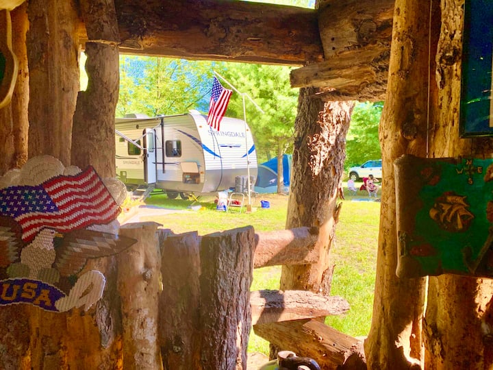 Rv Full Hook-up @ Camp Squid! - Frankfort, MI