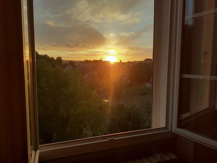 Lumière Et Paix #
Comme Une Chambre D'hôtes - Montluçon