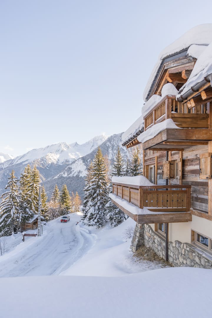 Chalet Montanum 4 Bedrooms, Courchevel 1550, B&b - Courchevel, France