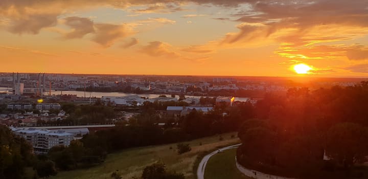 Appartement Bordeaux Cenon, 
Parking Gratuit - Cenon