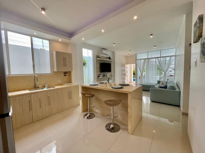 The Oasis @ La Milina, Salinas - La Libertad