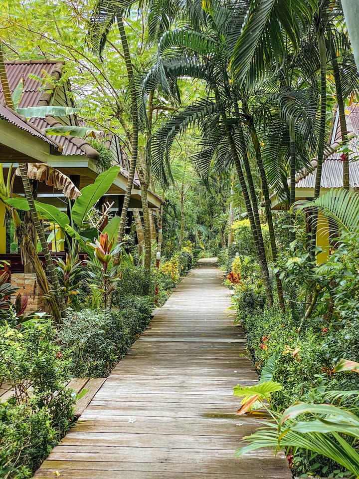 Garden View Room With Breakfast (R.2) - Ao Nang