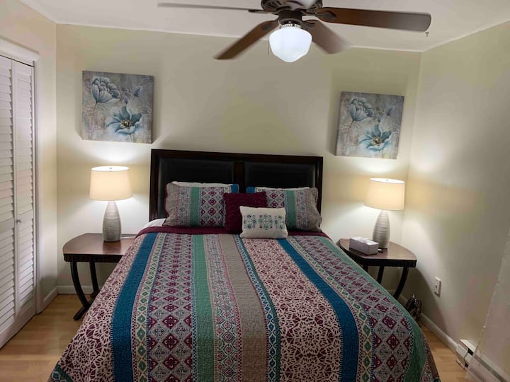 Private Upstairs Apartment In Forks - Easton, PA