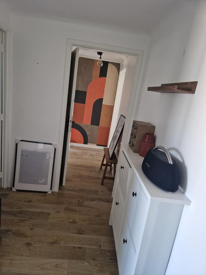 Joli Appartement Lumineux - Sauveterre