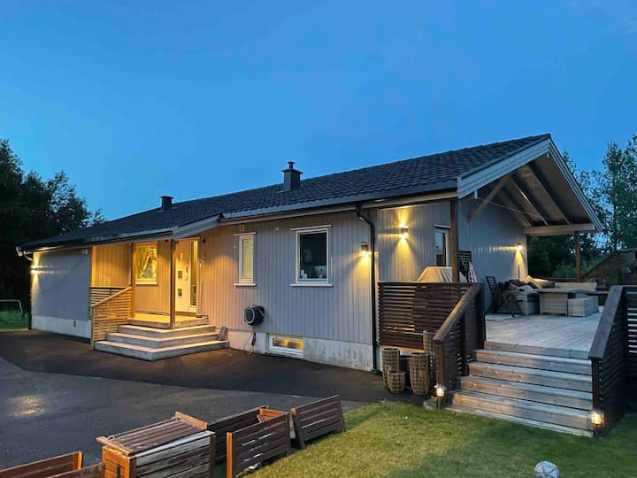 Sentral/stor Barnevennlig Enebolig På Byåsen - Trondheim