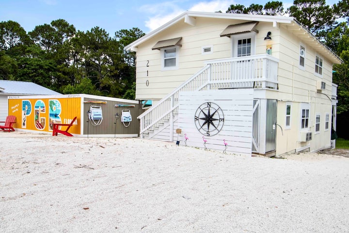 Gorgeous Villa 1 Block To Beach No Cleaning Fee! - Laguna Beach, FL