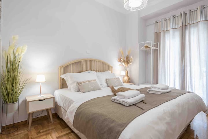 Fairytale House On Paramythias ( Fairytale) Street - Athene