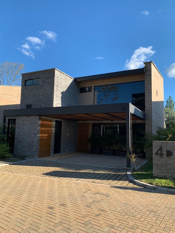 Casa Condominio Campestre En Llanogrande - Rionegro
