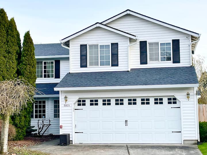 All The Comforts Of Home In Beautiful Orchards Wa. - Vancouver, WA