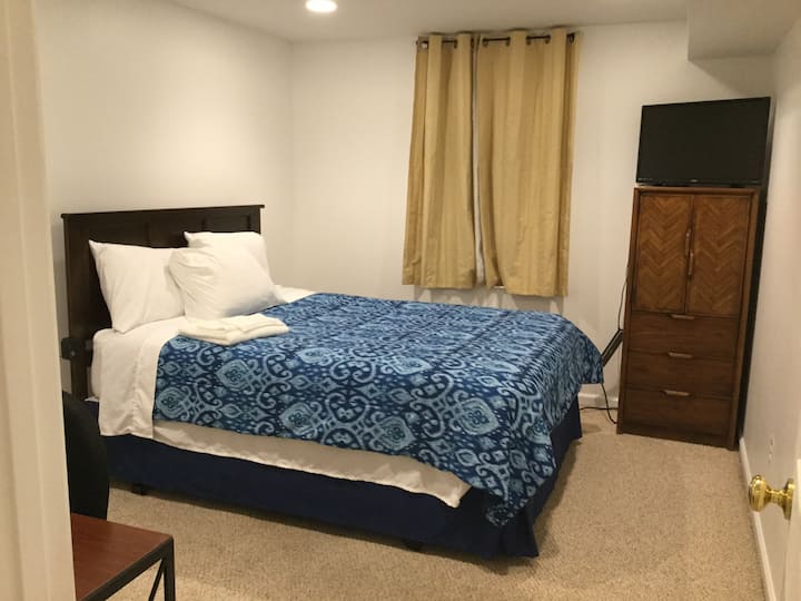 Private Relaxing Guest Space - All Yours! - Gaithersburg, MD