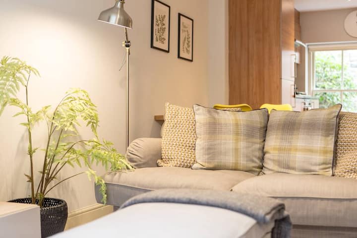 Northumberland Pl Ln - Gorgeous 3 Bed Mews House! - Edinburgh