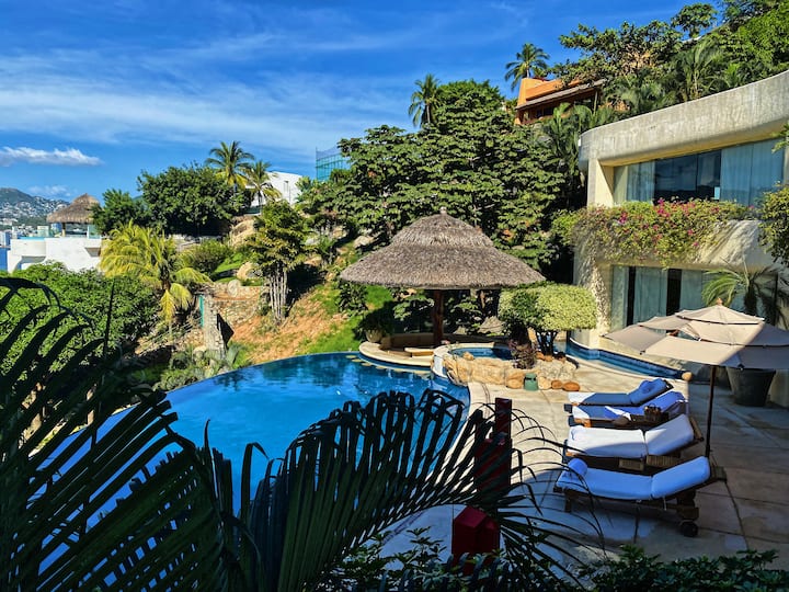 Hermosa Casa En Las Brisas Acapulco / 6 Br / - Acapulco