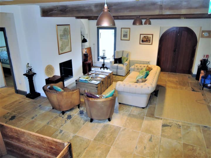 Golfing Suites At The Old Flax Mill, North Coast - Ballymoney