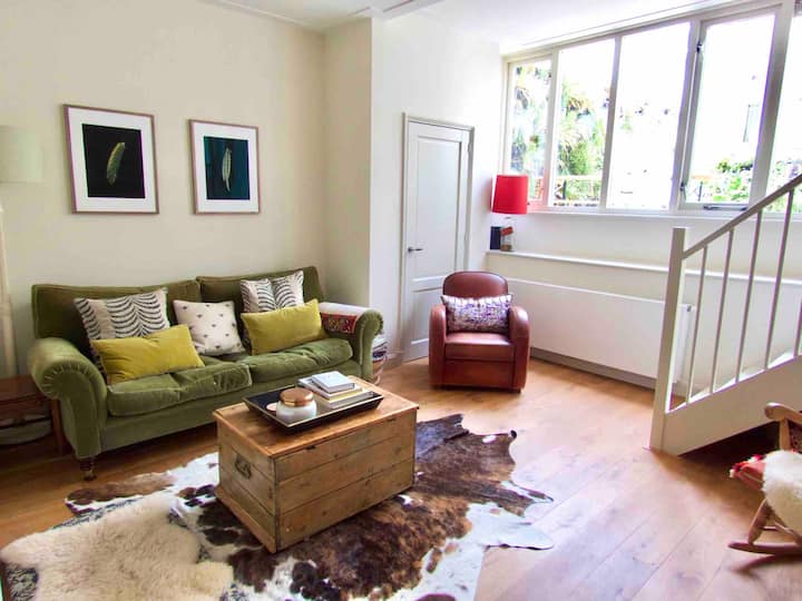 Spacious Canal View Apt. - Amsterdam