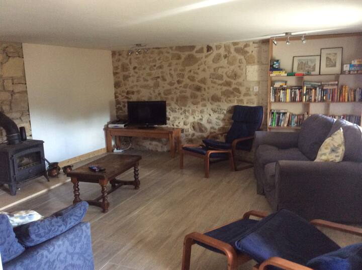 Relaxing 4* Gite Renovated Barn With Private Pool - Charente
