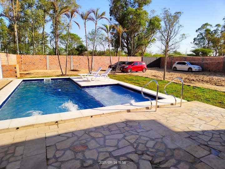 Casa De Campo Llena De Vida Con Alberca - Limpio
