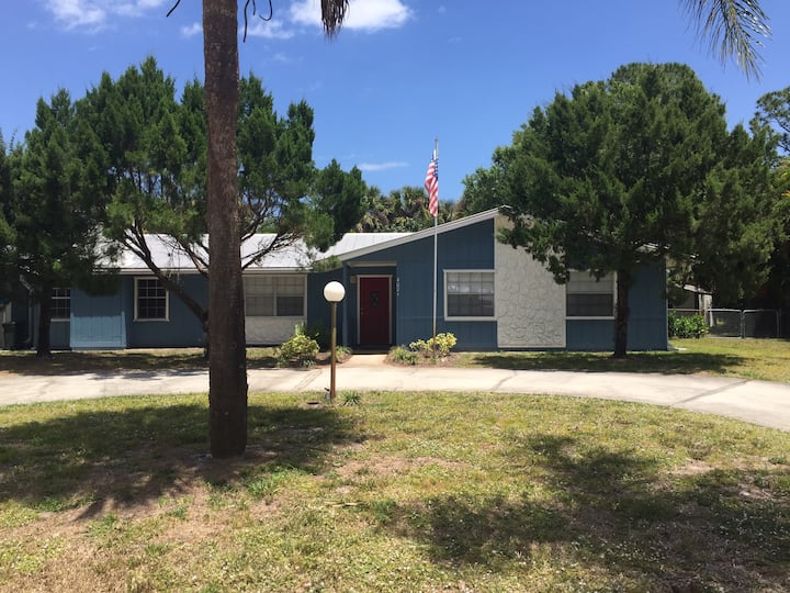3 Bedroom Palm City Home! - Stuart, FL
