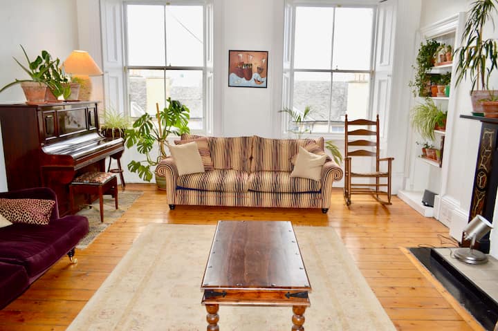 Sophisticated 2 Bedroom Edinburgh Flat Near Old Town - Edimburgo