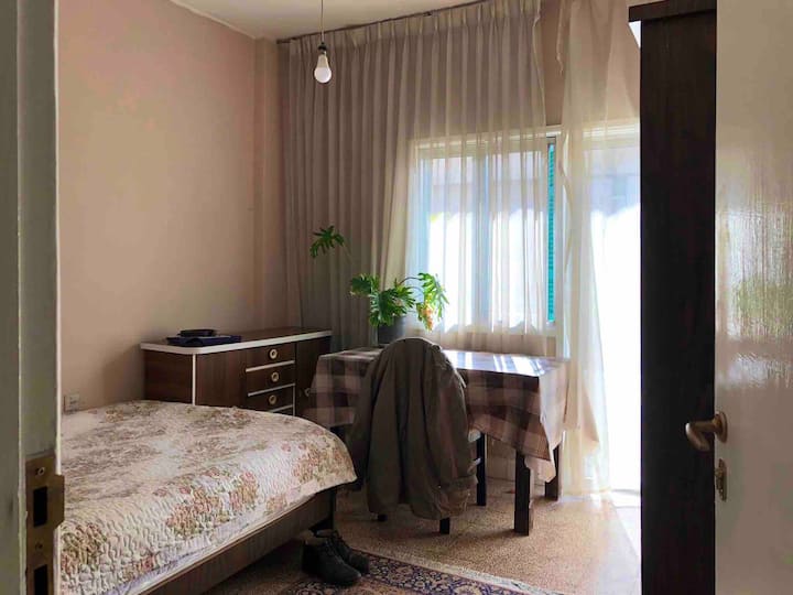 24/7 Electricity - Private Room - Shared Flat : - Beirut