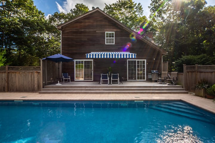 3 Bed & 3.5 Bath Hampton Hideaway - The Hamptons, NY