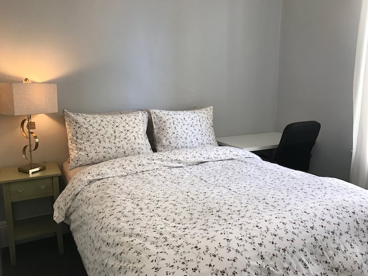 Nob Hill Single Bedroom #5 - San Francisco, CA