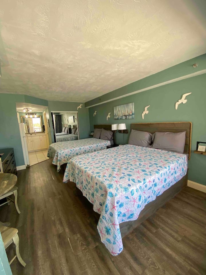 Daytona Beach Resort
Cozy Studio With City View - Daytona Beach, FL